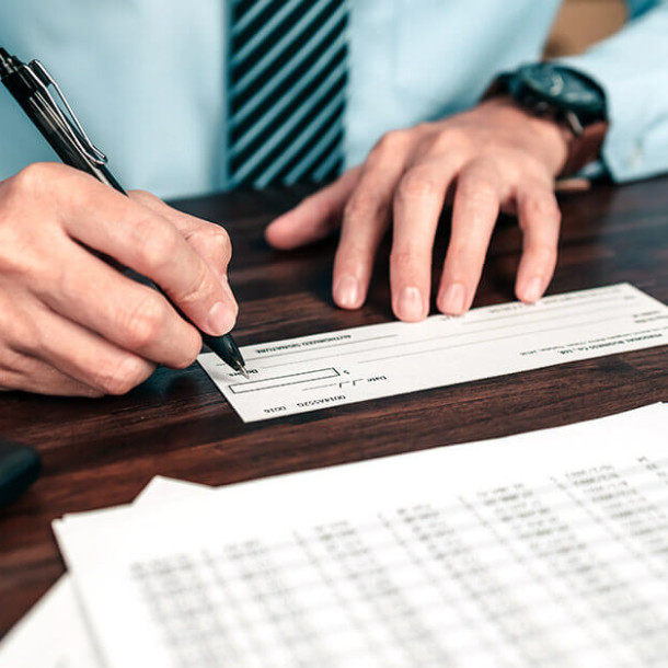 Employee Benefits Tackling Logistics Labor Shortages